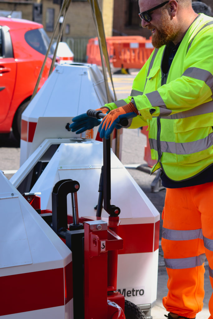 tbf Traffic - London's calling for Metro Temporary Signals - Traffic ...